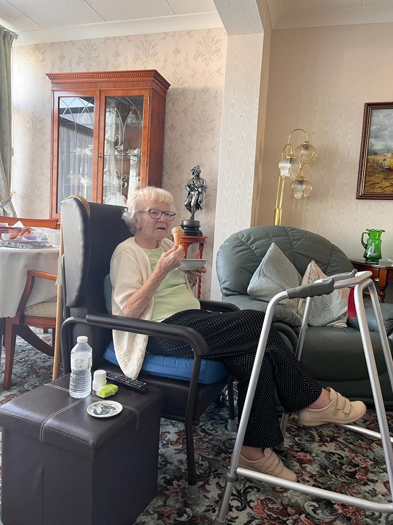 Honouring My Nan: Cherishing Moments and Finding Comfort in Memories